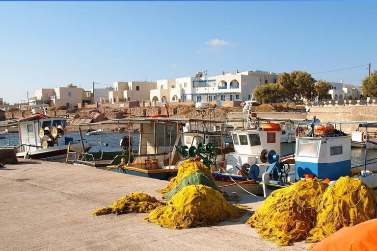 Monolithos Beach In Santorini - Visit Santorini